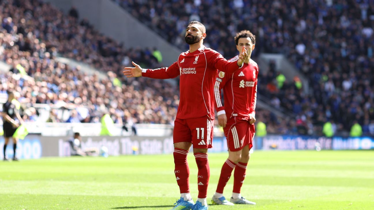 Everton 1-2 Liverpool: Virgil van Dijk grabs late winner in Merseyside ...
